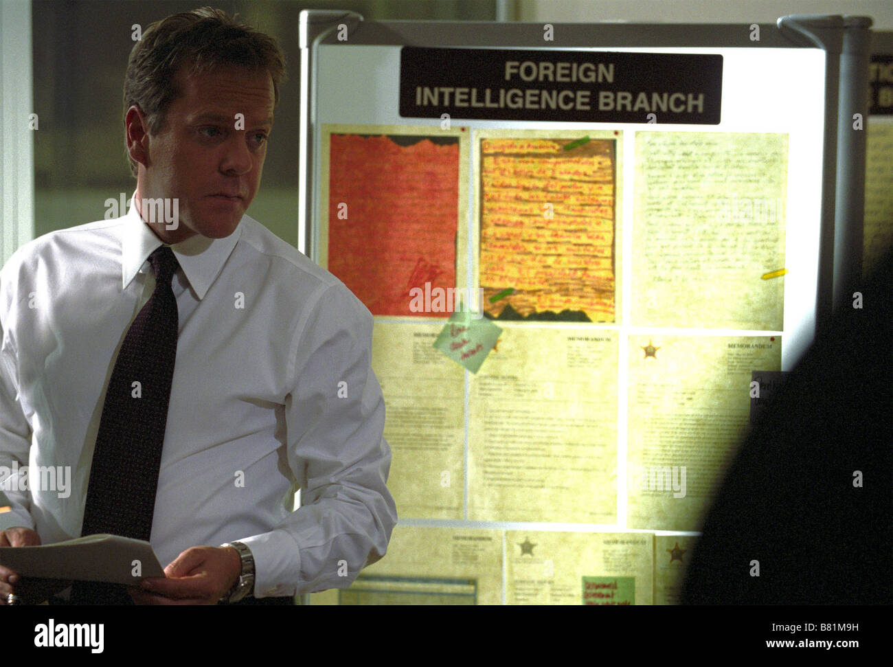 The Sentinel Year: 2006 USA Kiefer Sutherland Director: Clark Johnson ...