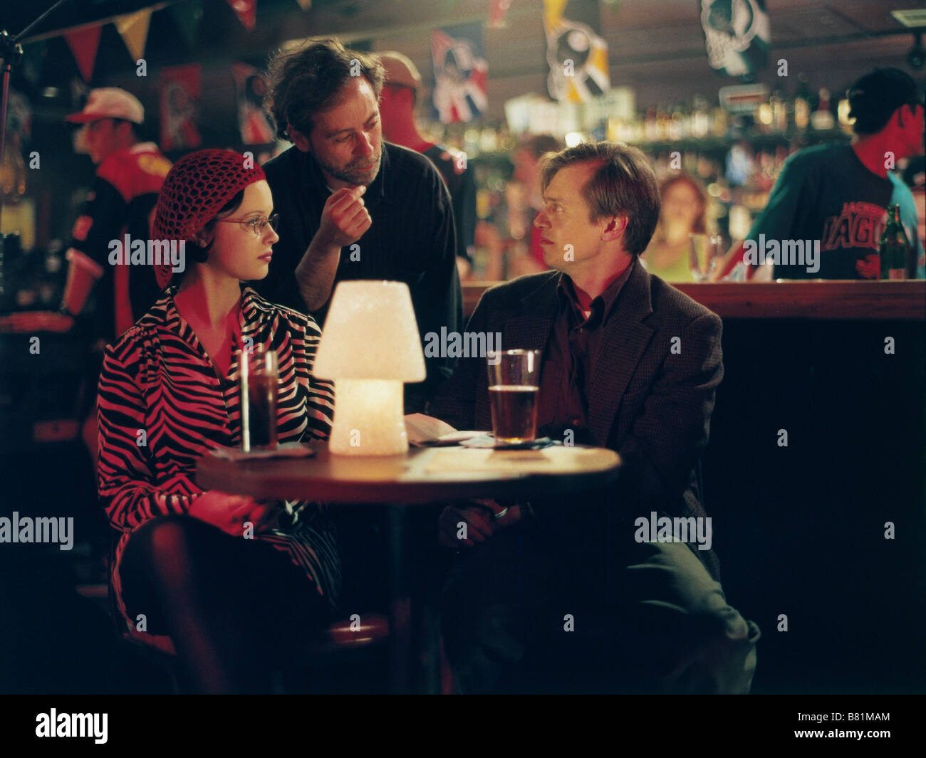 Ghost world Year: 2001 USA Thora Birch, Terry Zwigoff, Steve Buscemi on ...