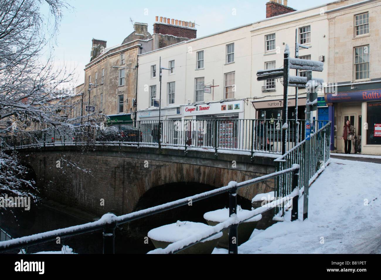 The Bridge in Frome has shops and offices built across it, the bridge ...