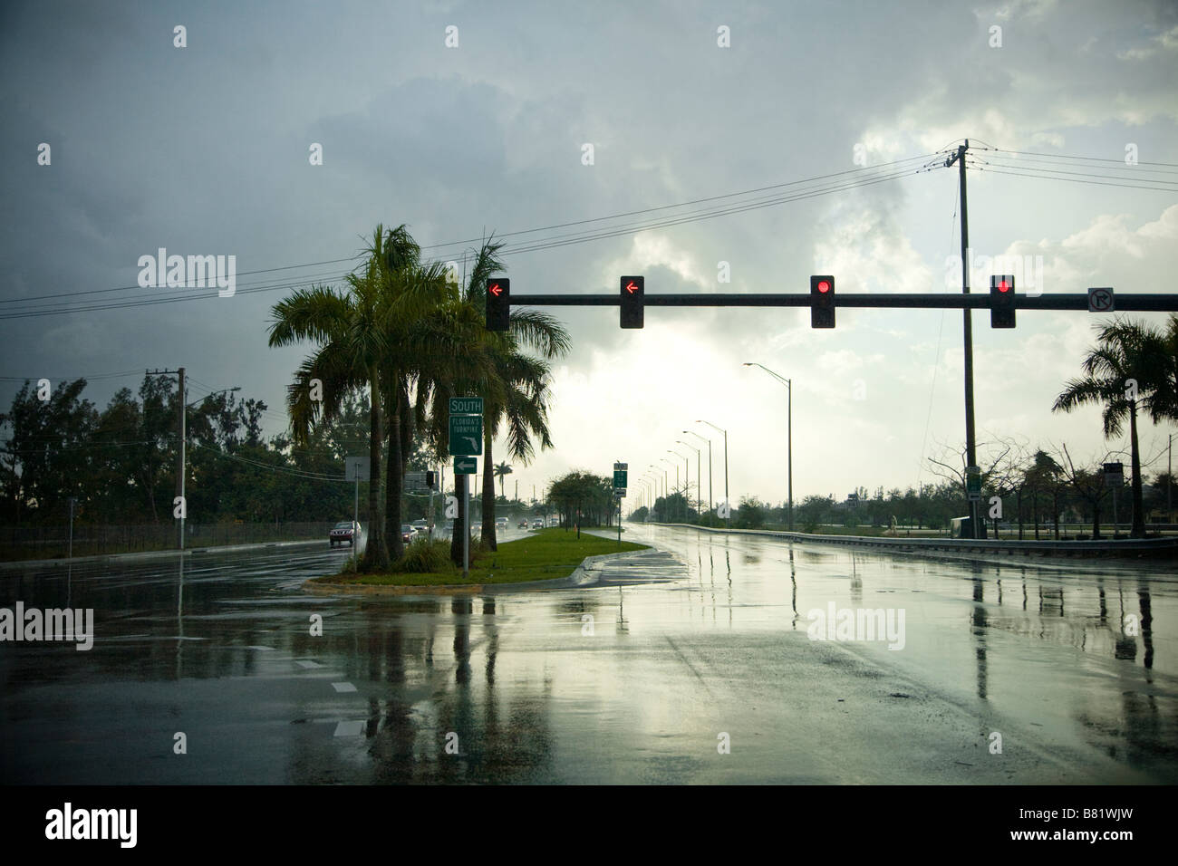 Freeway in miami florida hi-res stock photography and images - Alamy