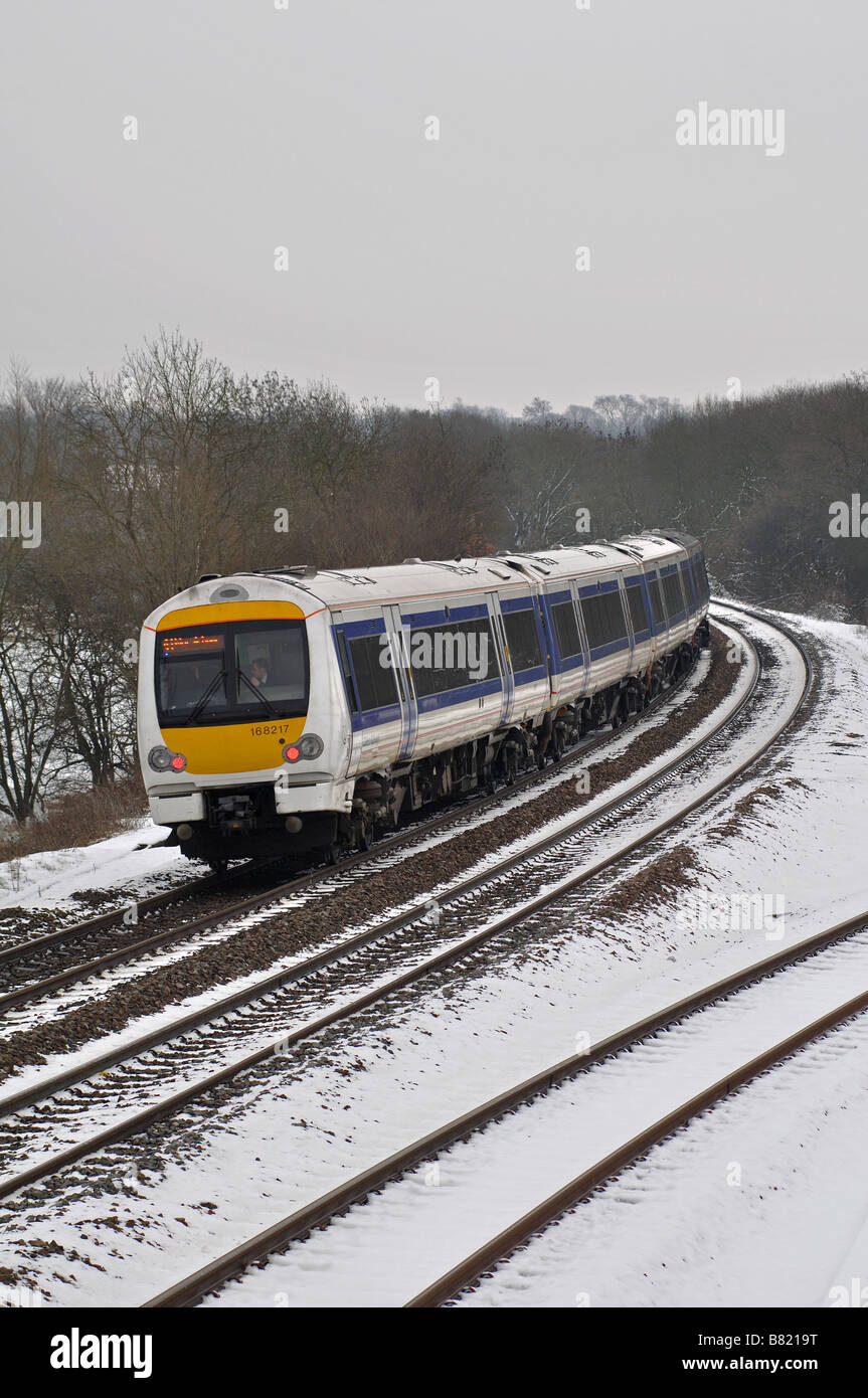 Chiltern railways train hi-res stock photography and images - Alamy