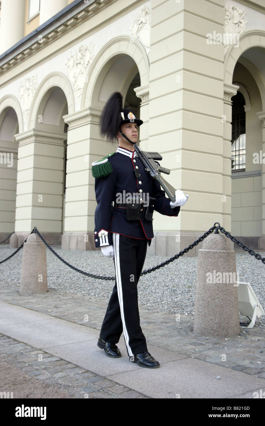 Sentry Guard on duty at Royal Palace, Oslo Stock Photo - Alamy