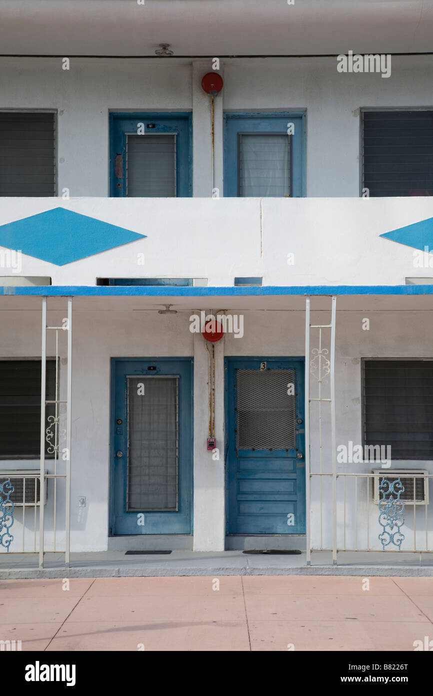 Old Motel in Miami, Florida Stock Photo - Alamy