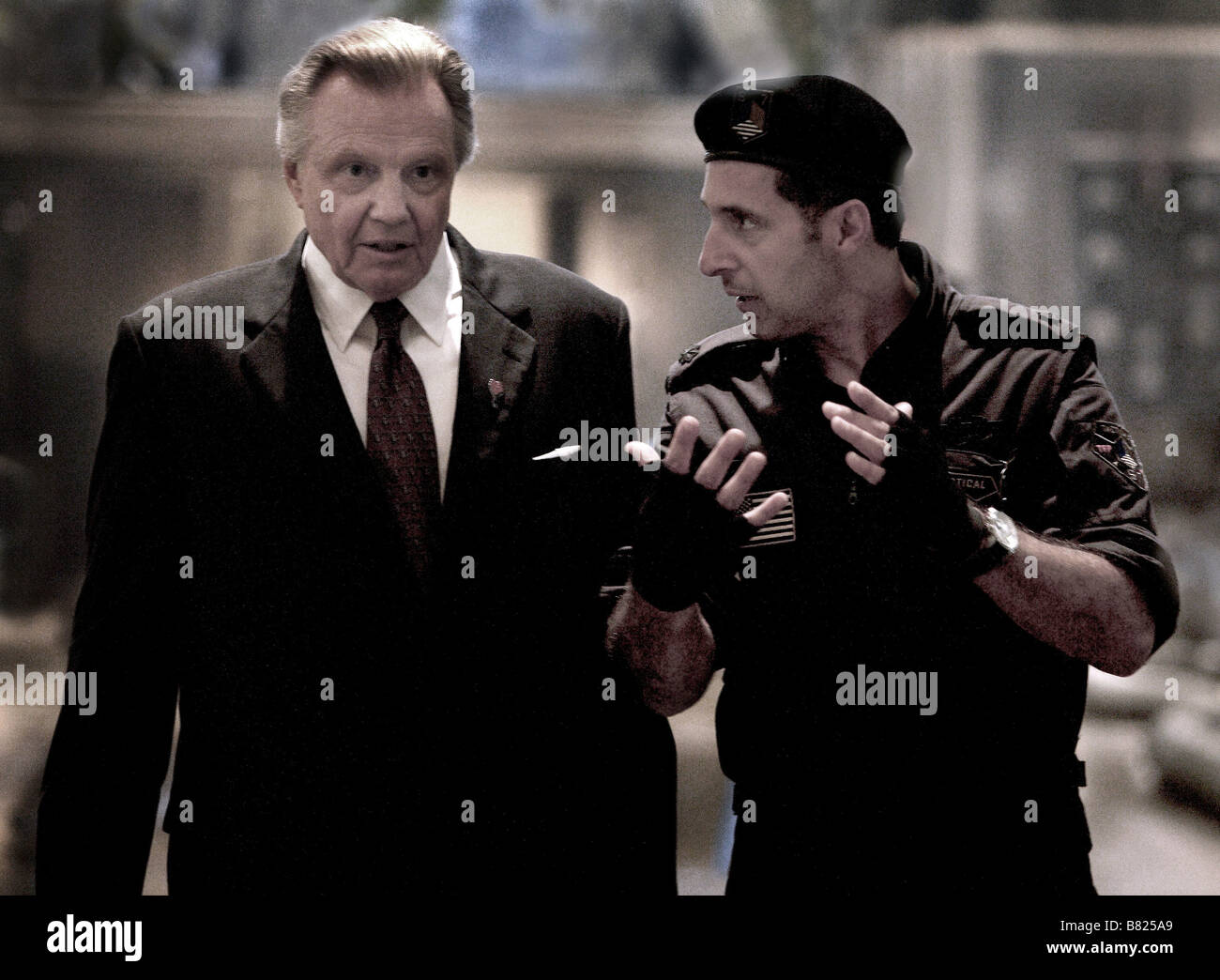 Transformers Transformers Year: 2007 USA Jon Voight, John Turturro ...