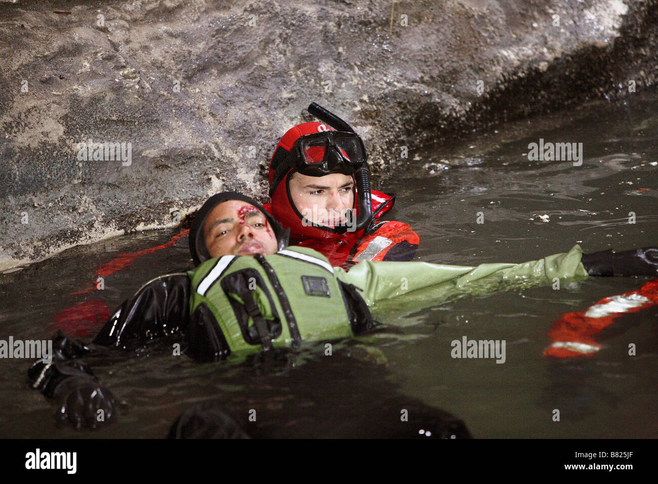 The Guardian 2006 Ashton Kutcher High Resolution Stock Photography and ...
