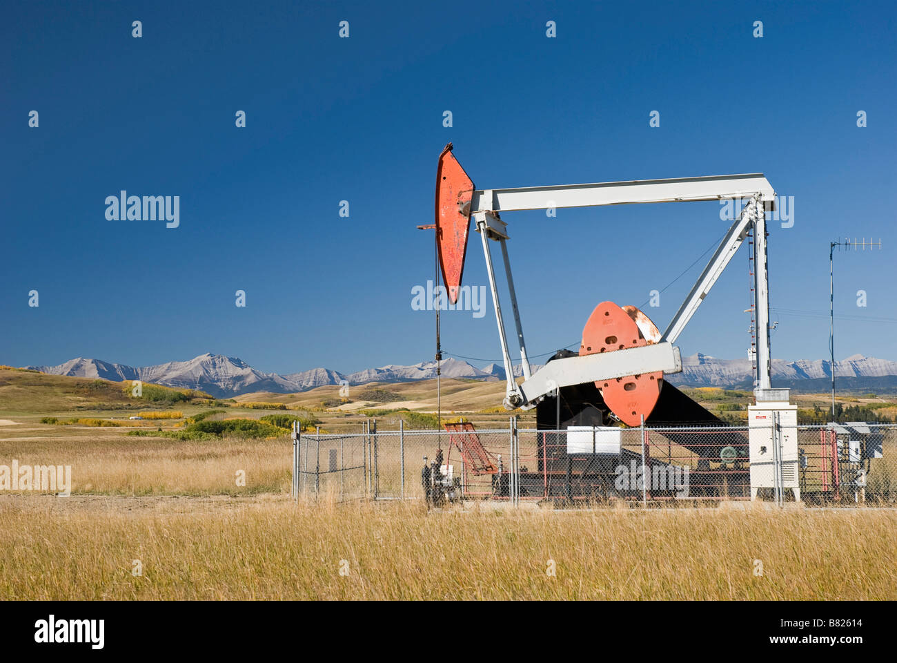 Southern Alberta, Canada; Oil pump near Longview Stock Photo - Alamy