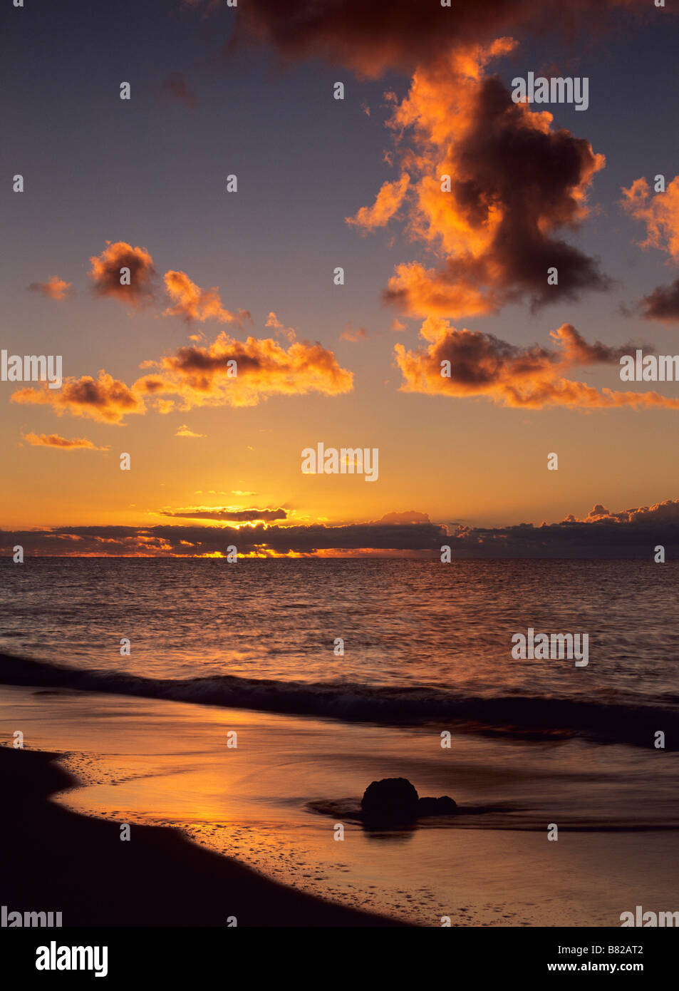 Pinney's beach, island of Nevis, Saint Kitts and Nevis Stock Photo - Alamy