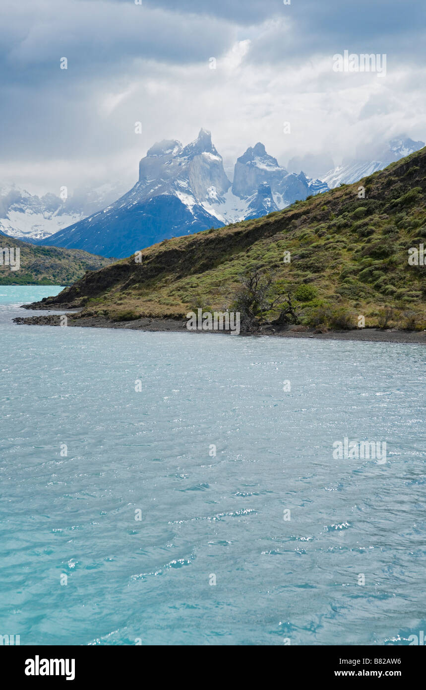 Rio Paine with the 'Horns' in background, Torres del Paine Stock Photo ...