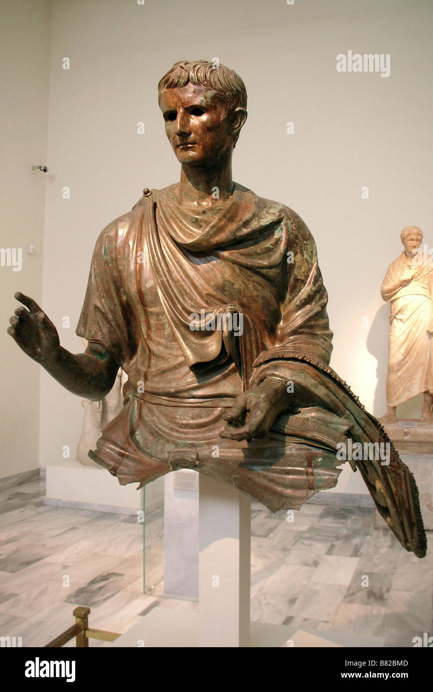 STATUE OF EMPEROR AUGUSTUS NATIONAL ARCHAEOLOGICAL MUSEUM ATHENS GREECE ...