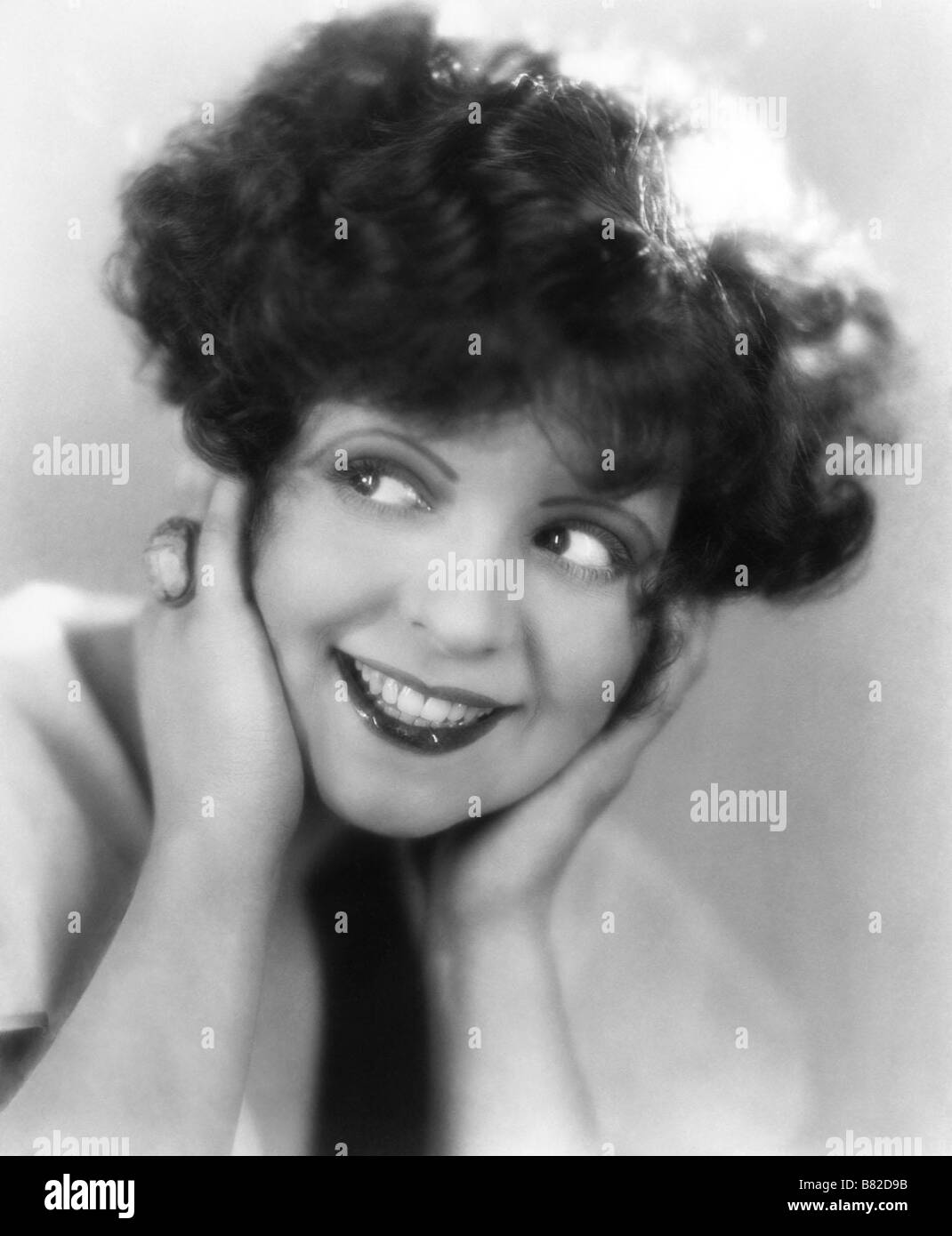 Clara Bow in Hoop-La (1933) usa Stock Photo - Alamy