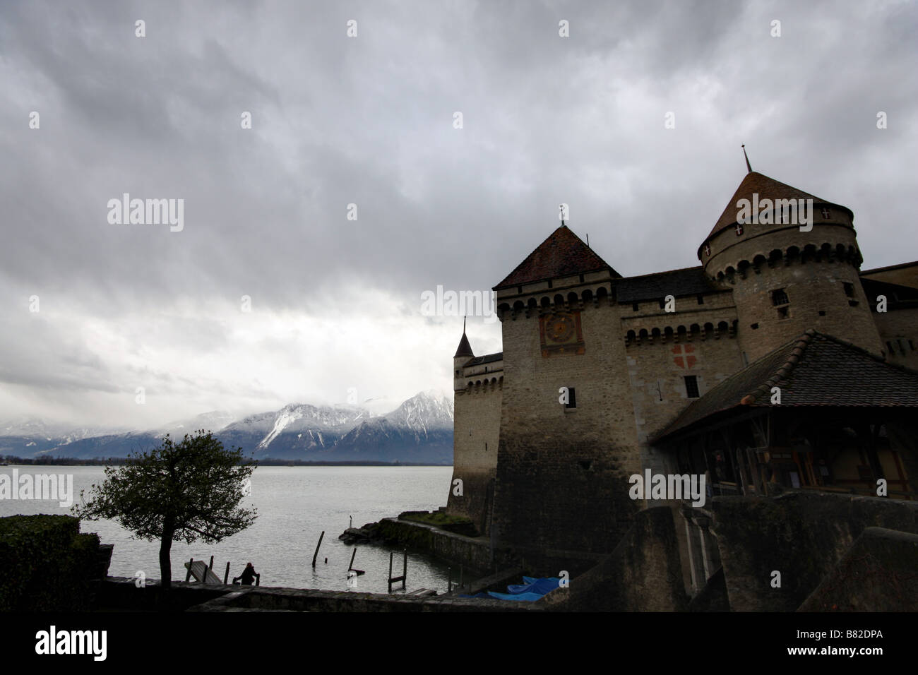Chateau de chillon castle winter hi-res stock photography and images ...