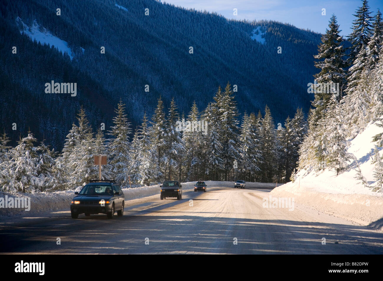 Oregon, USA; Cars driving during the winter Stock Photo - Alamy