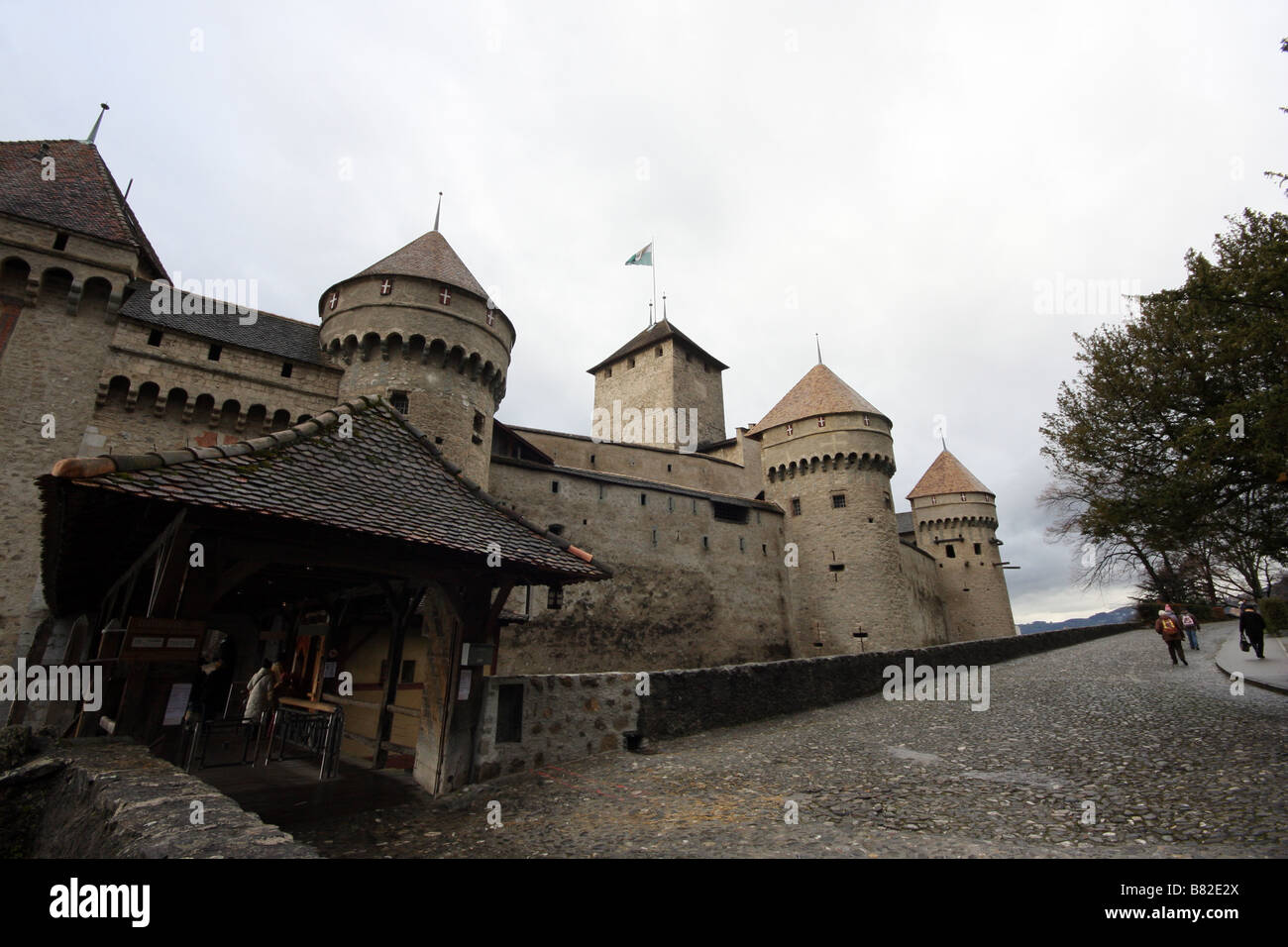 Chateau de chillon castle winter hi-res stock photography and images ...