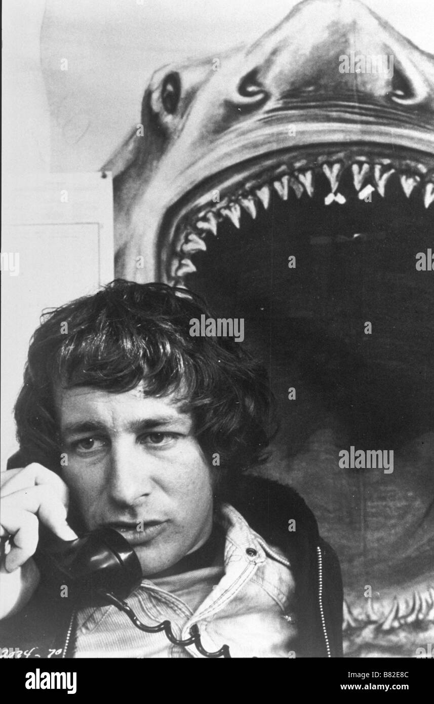 1975 usa director steven spielberg hi-res stock photography and images - Alamy