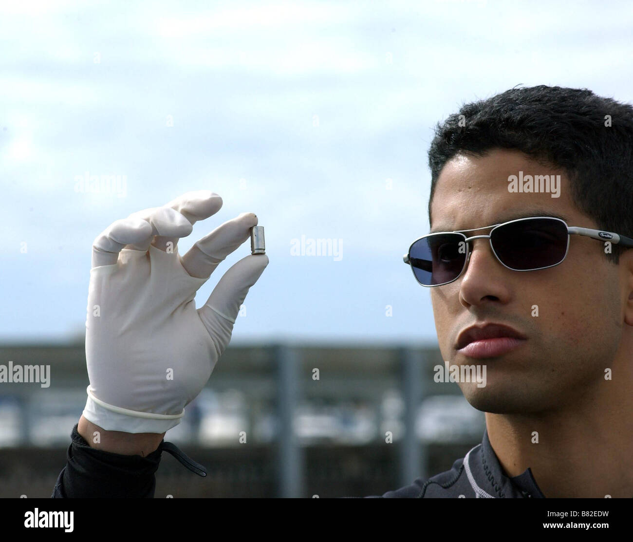 Csi miami adam rodriguez 2002 hi-res stock photography and images - Alamy