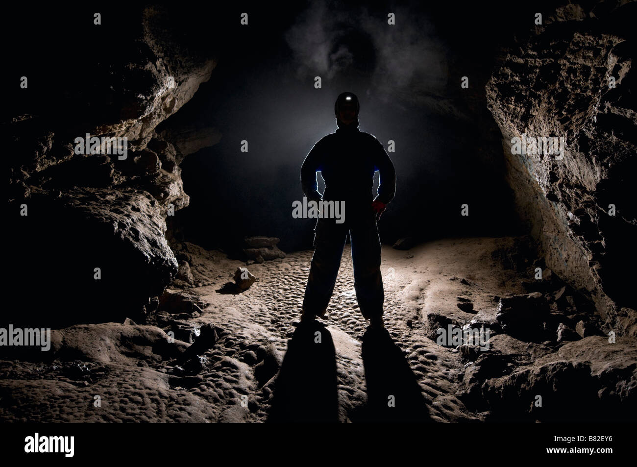 Man Shadows Stock Photos & Man Shadows Stock Images - Alamy