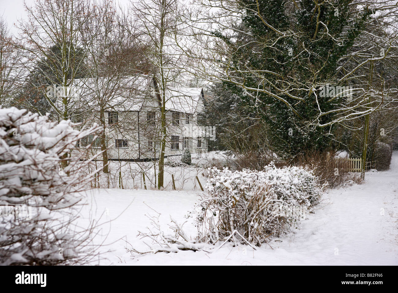 Old farmhouse in snow in hi-res stock photography and images - Alamy