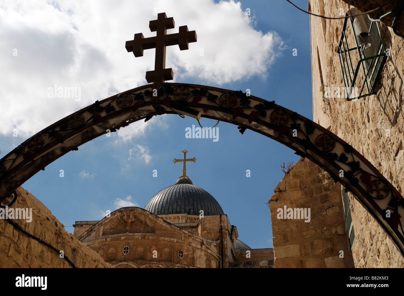 Cross of jerusalem hi-res stock photography and images - Alamy