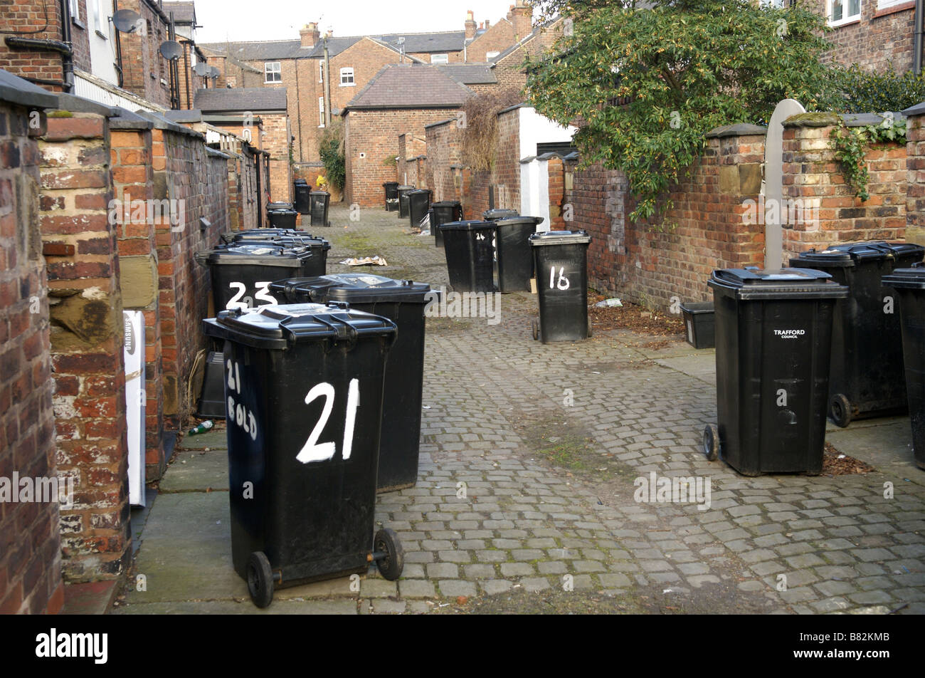 Manchester streets hi-res stock photography and images - Alamy