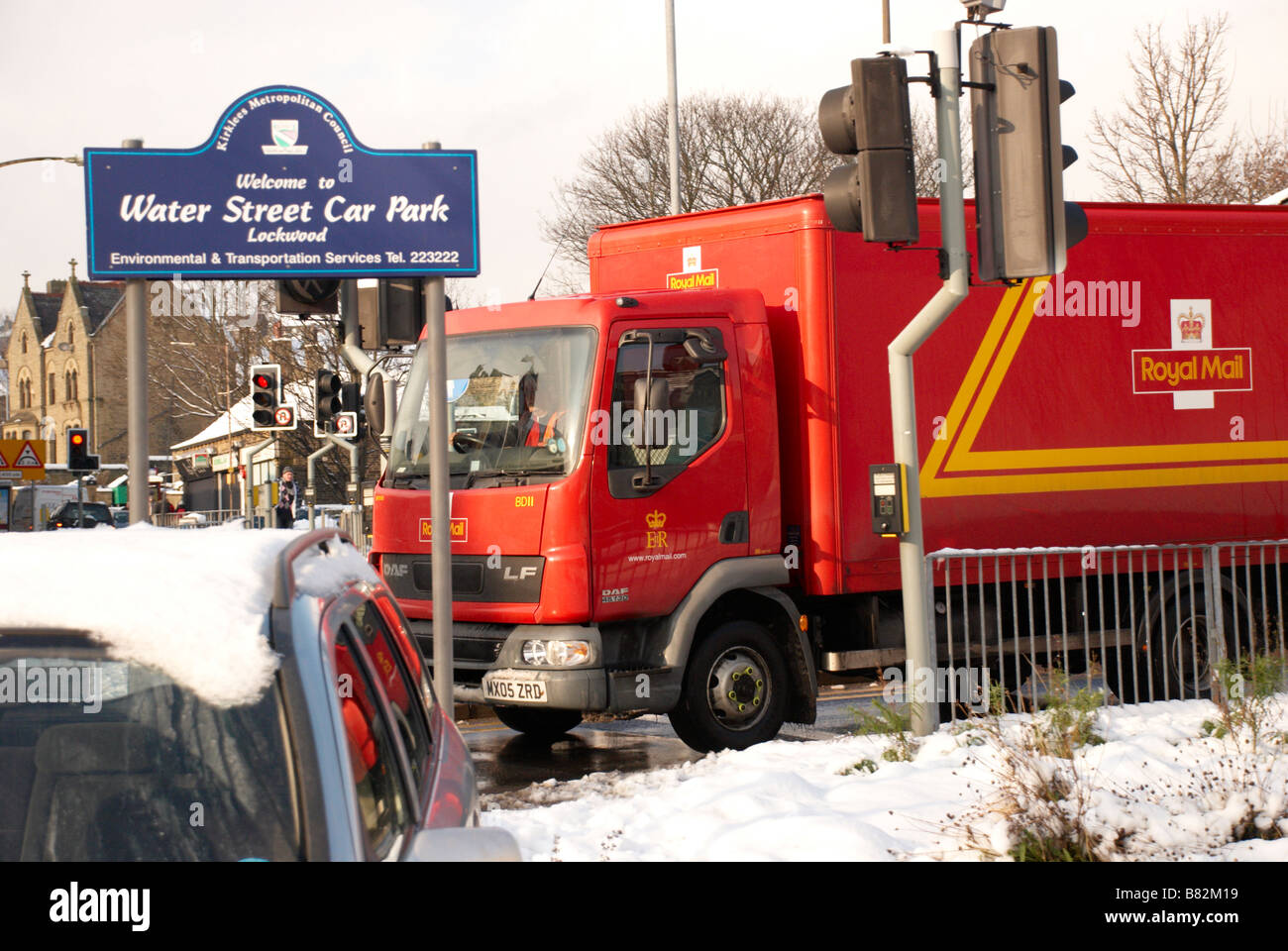 royal mail delivery van Stock Photo - Alamy