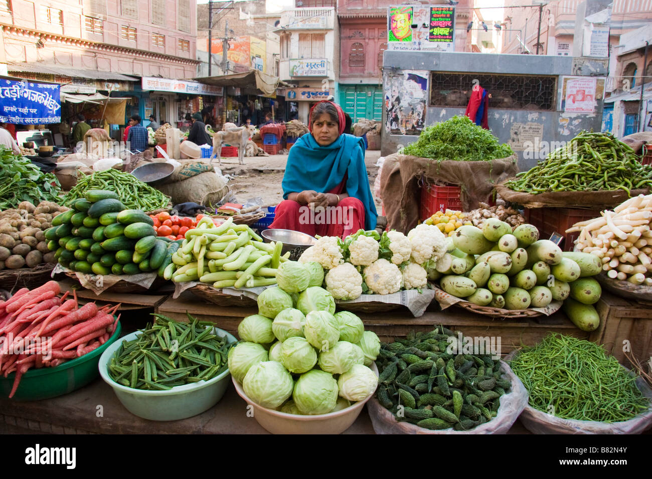 Indian bazaar vegetables hi-res stock photography and images - Alamy