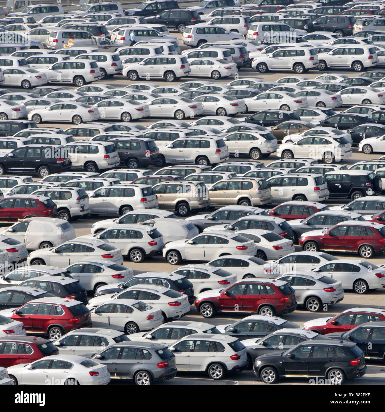 Car dealership aerial hi-res stock photography and images - Alamy