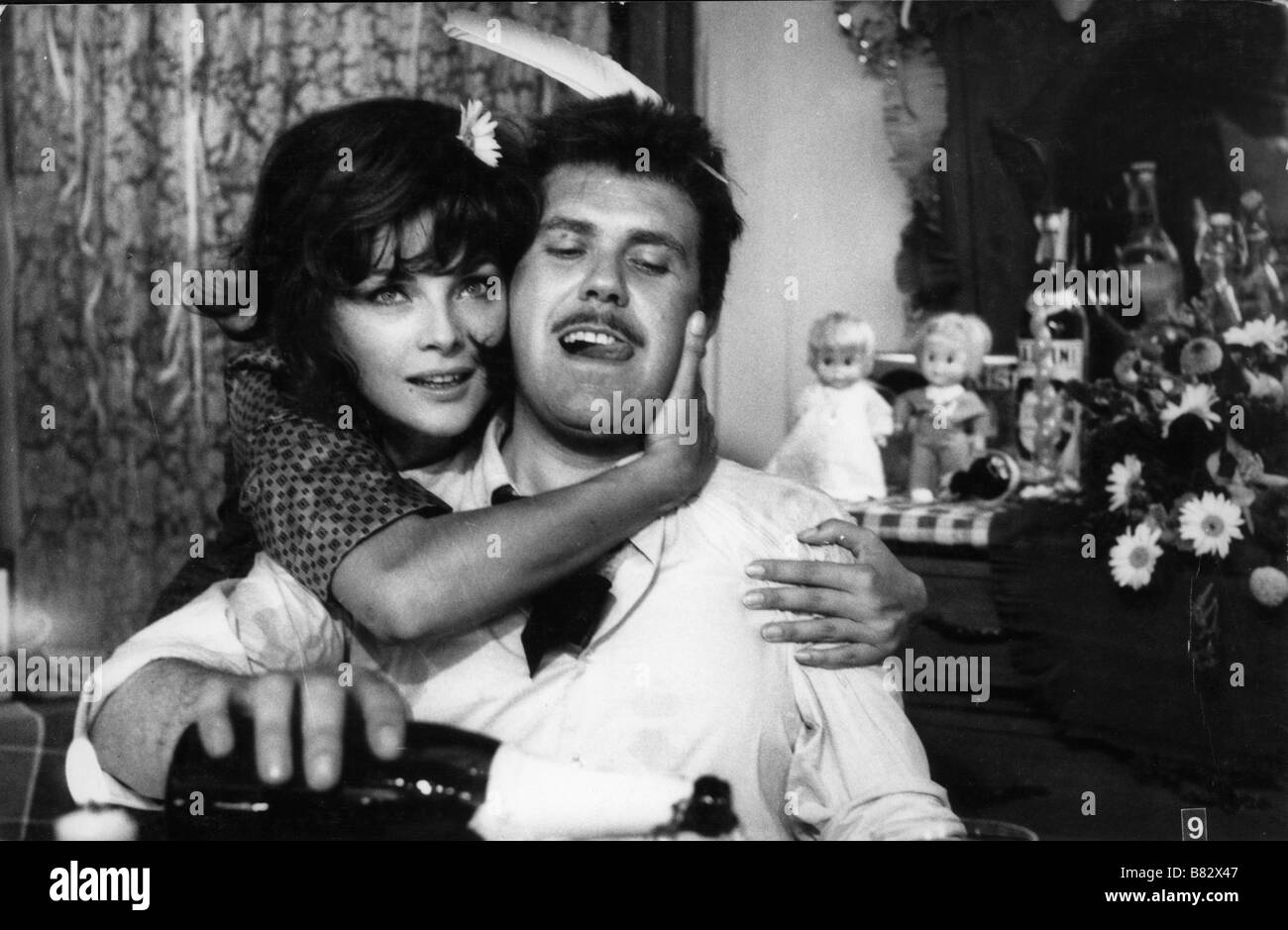 Signore & signori The Birds, the Bees and the Italians Year: 1965 ...