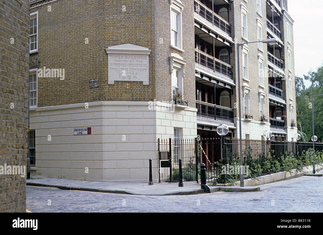 Tower Buildings, Wapping High Street, tenements built 1864-5 Stock ...