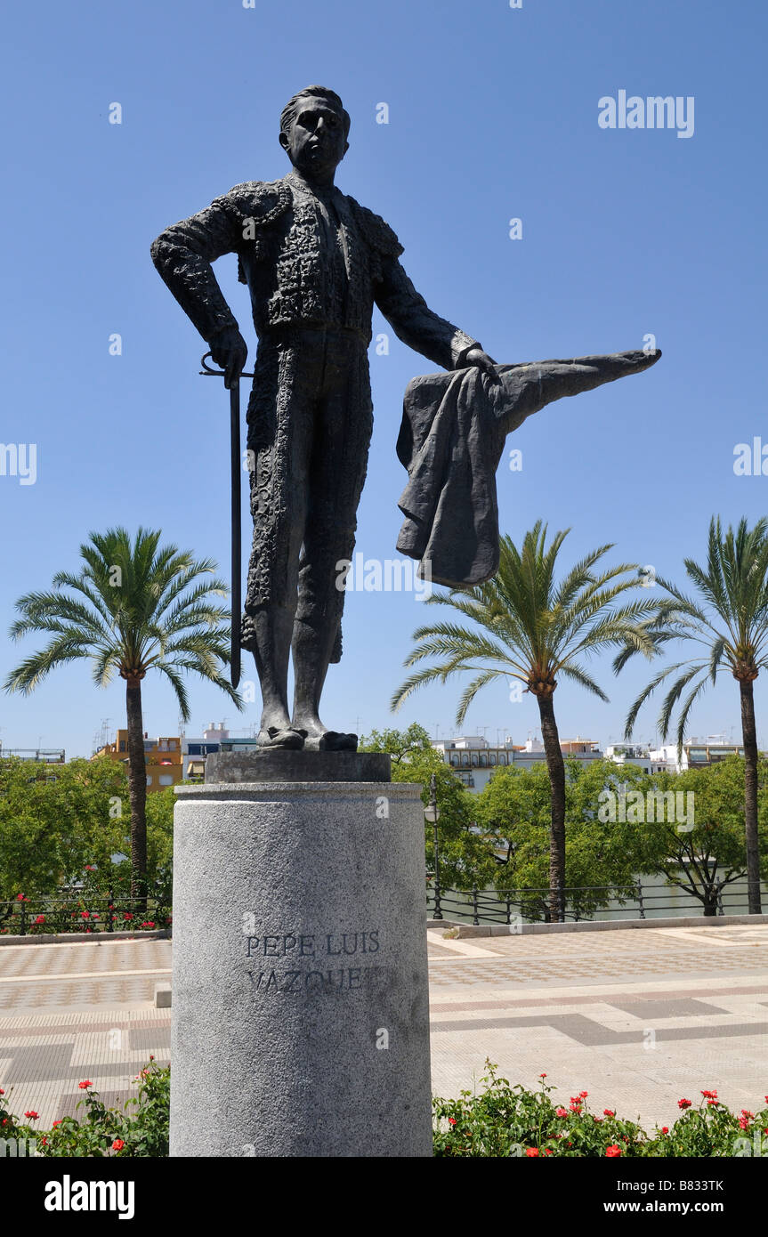 Matador statue hi-res stock photography and images - Alamy