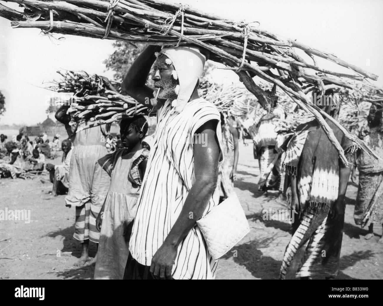 Africain cinema africain Black and White Stock Photos & Images - Alamy