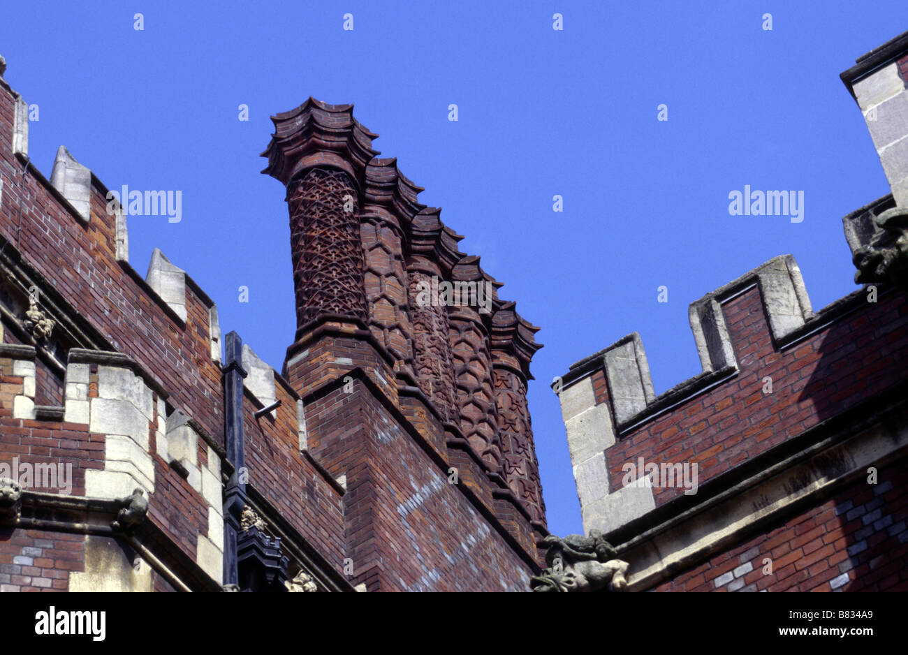 Ornamental chimneys hi-res stock photography and images - Alamy