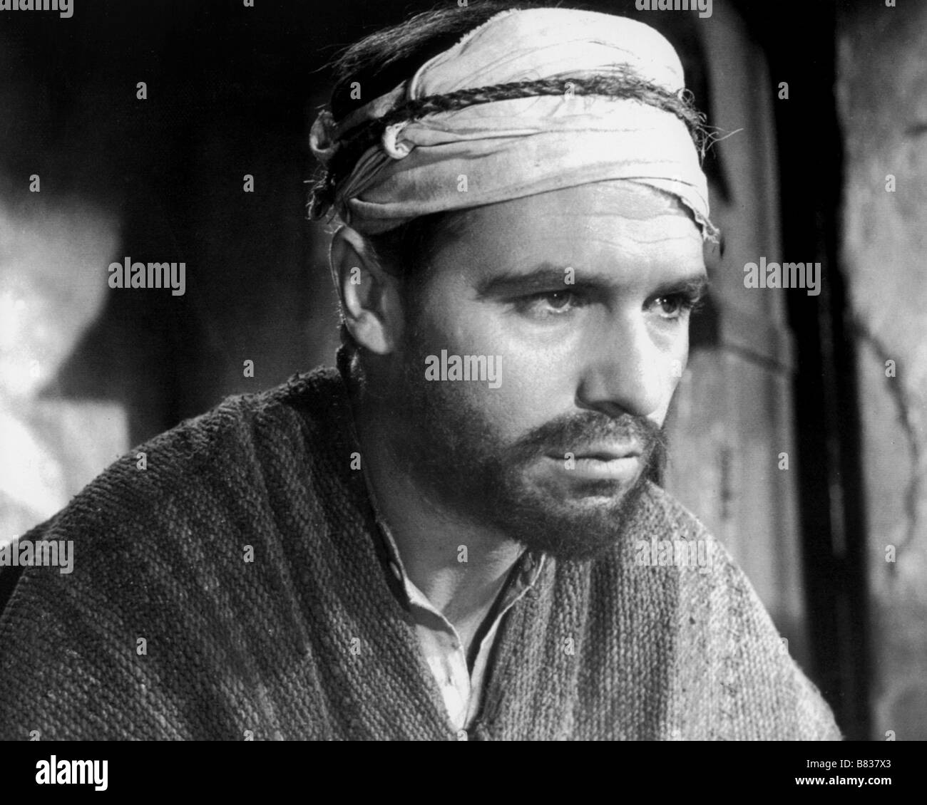 Nazarín Nazarín Year: 1959 - Mexico Francisco Rabal Director: Luis ...