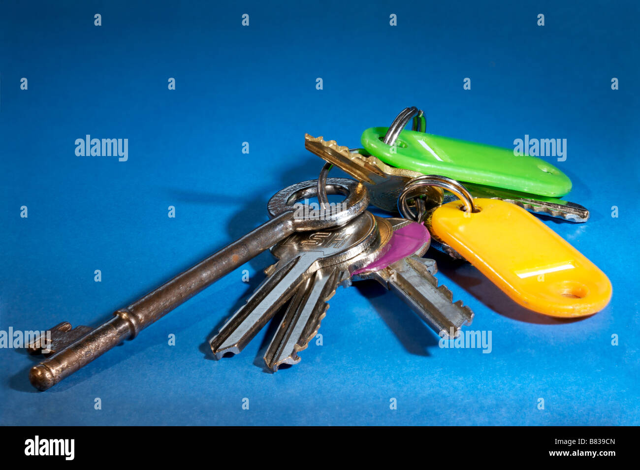 Bunch of keys Stock Photo - Alamy