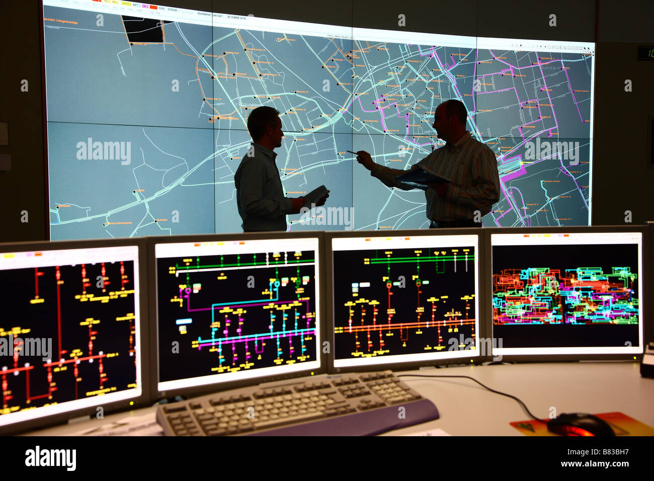 Central energy control room electricity hi-res stock photography and ... Central energy control room electricity hi-res stock photography and ...