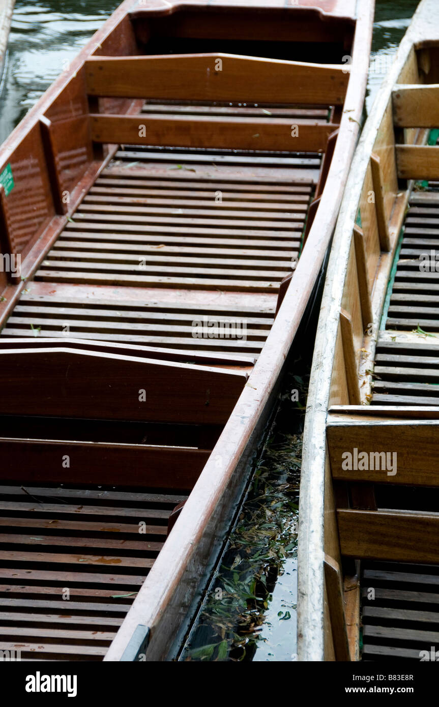 Wooden punt hi-res stock photography and images - Alamy