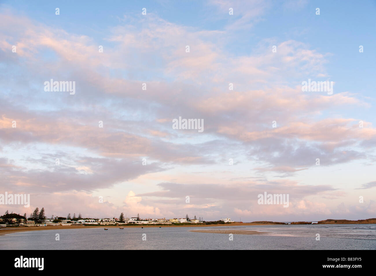 Oualidia maroc hi-res stock photography and images - Alamy