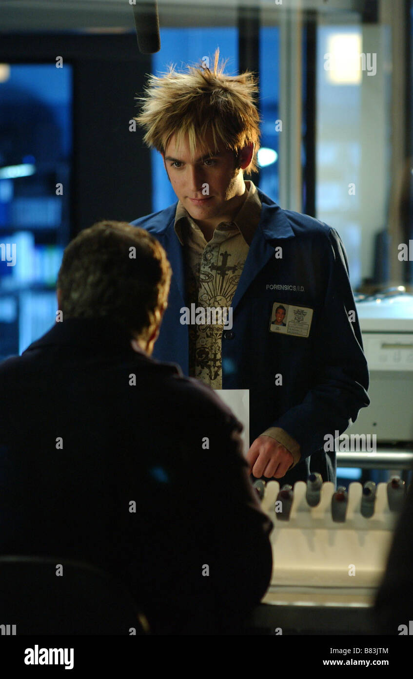 Crime scene investigation eric szmanda 2000 hi-res stock photography ...