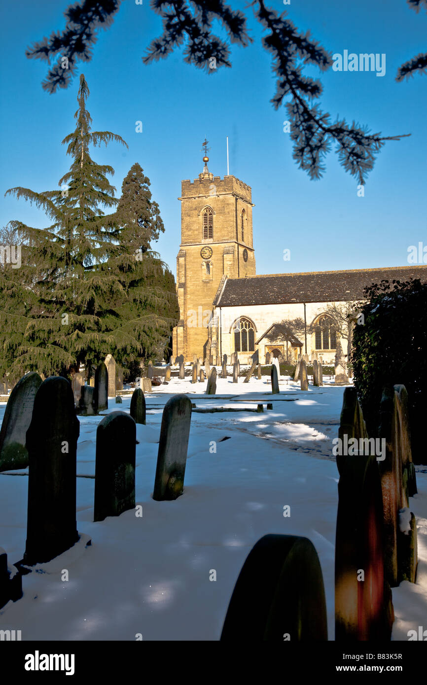 St Mary's Church, Reigate, Surrey in the snow Stock Photo - Alamy