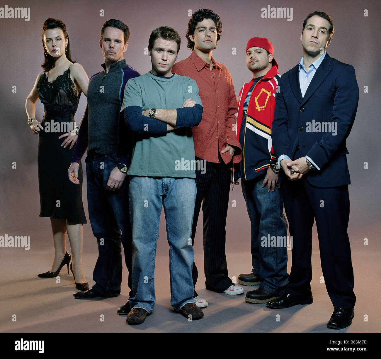 Debi mazar entourage 2004 hi-res stock photography and images - Alamy