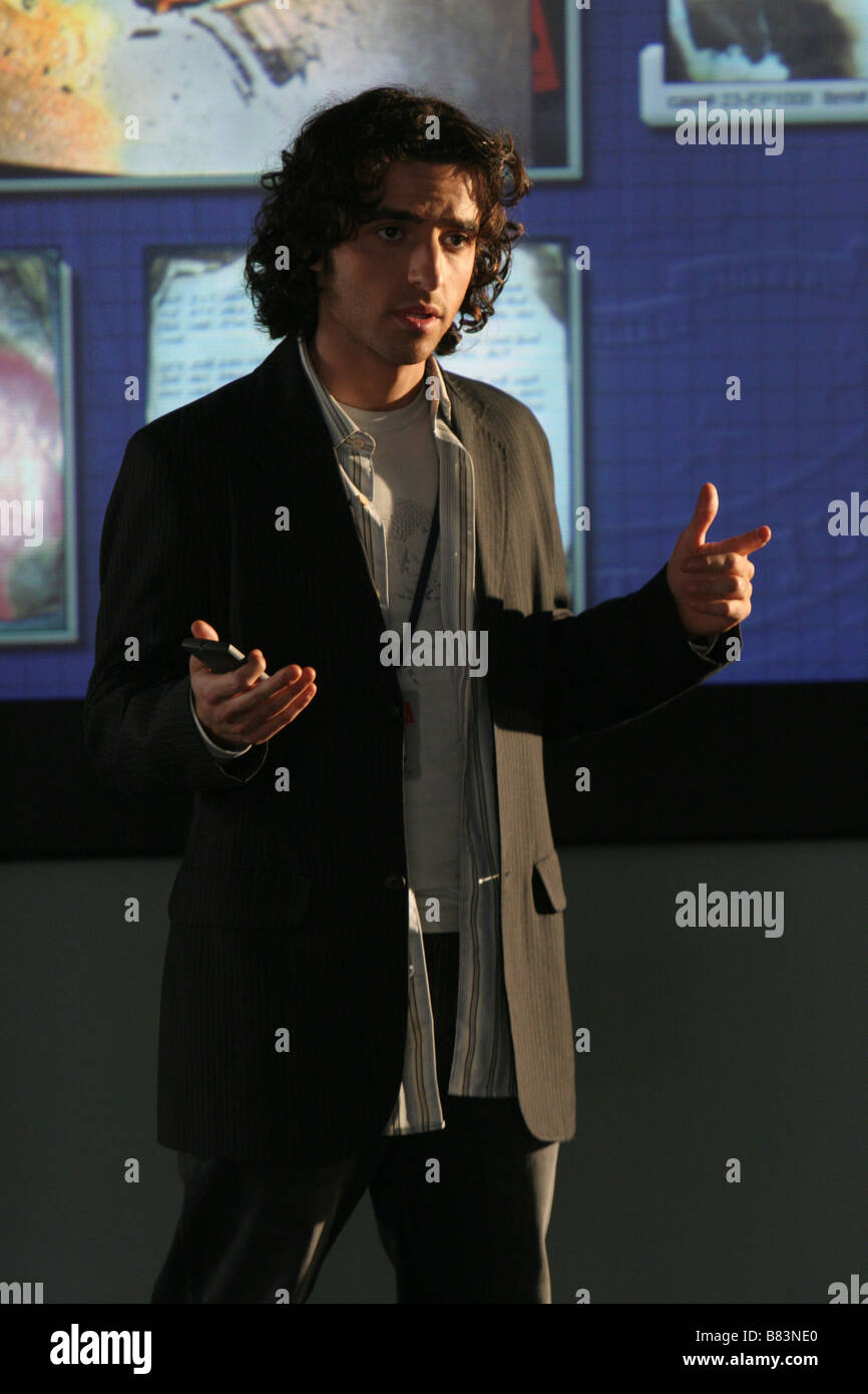 Director bobby roth hi-res stock photography and images - Alamy