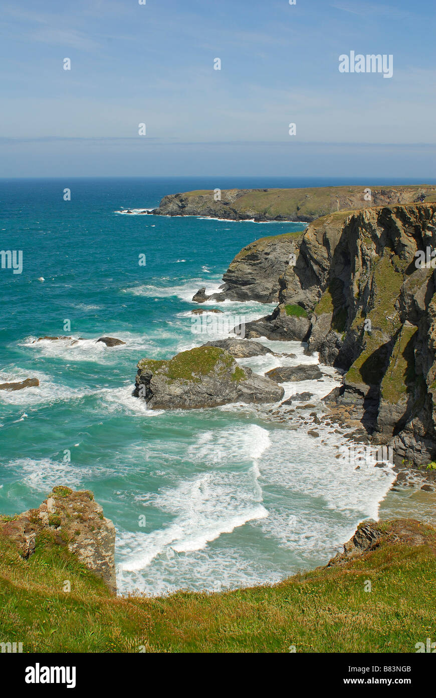 Bedruthan steps cornwall hi-res stock photography and images - Alamy