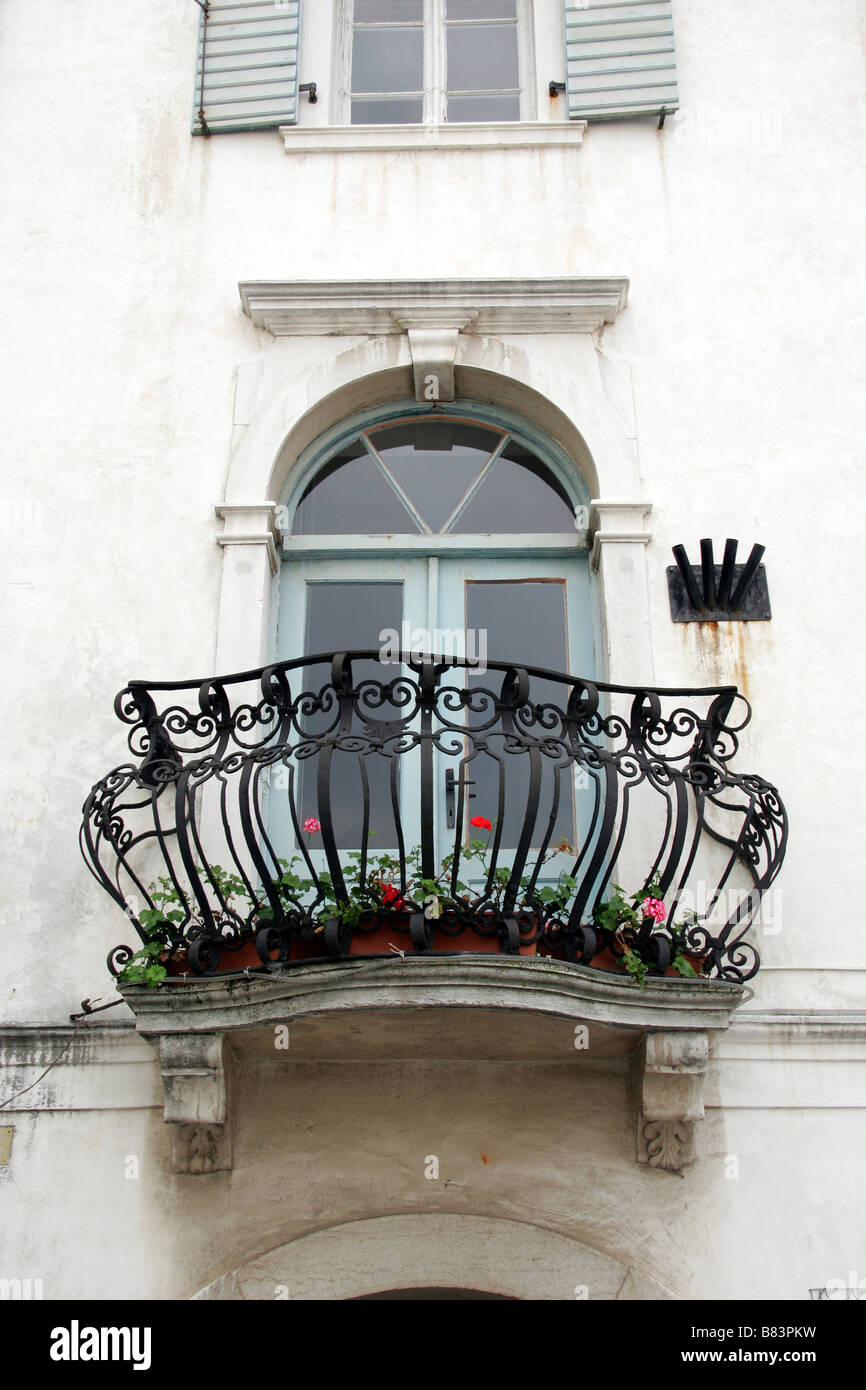 Venetian gothic style hi-res stock photography and images - Alamy