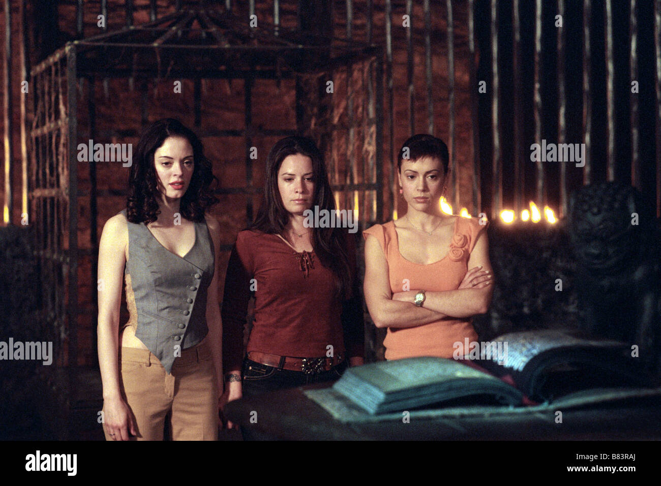 Charmed TV-Series 1998-2006 USA 2002 Season 4, episode 21 : Womb Raider ...