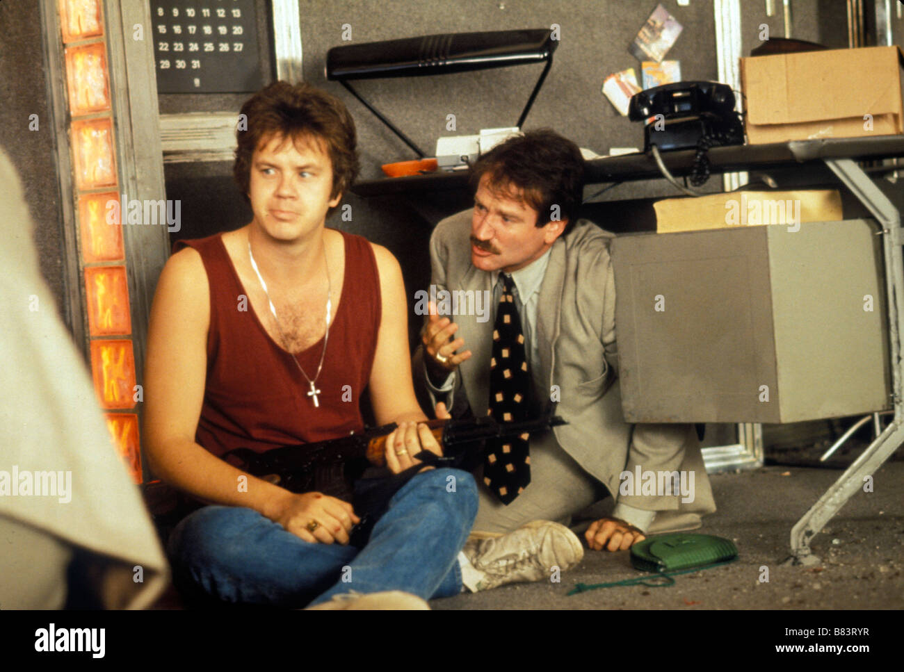 Cadillac Man Year : 1990 USA Robin Williams, Tim Robbins Director ...