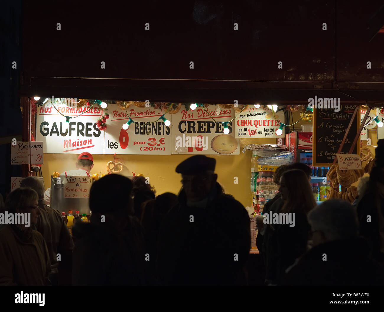 Waffle pancake stall christmas market hi-res stock photography and ...