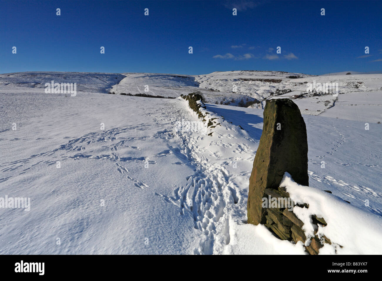 Meltham view hi-res stock photography and images - Alamy