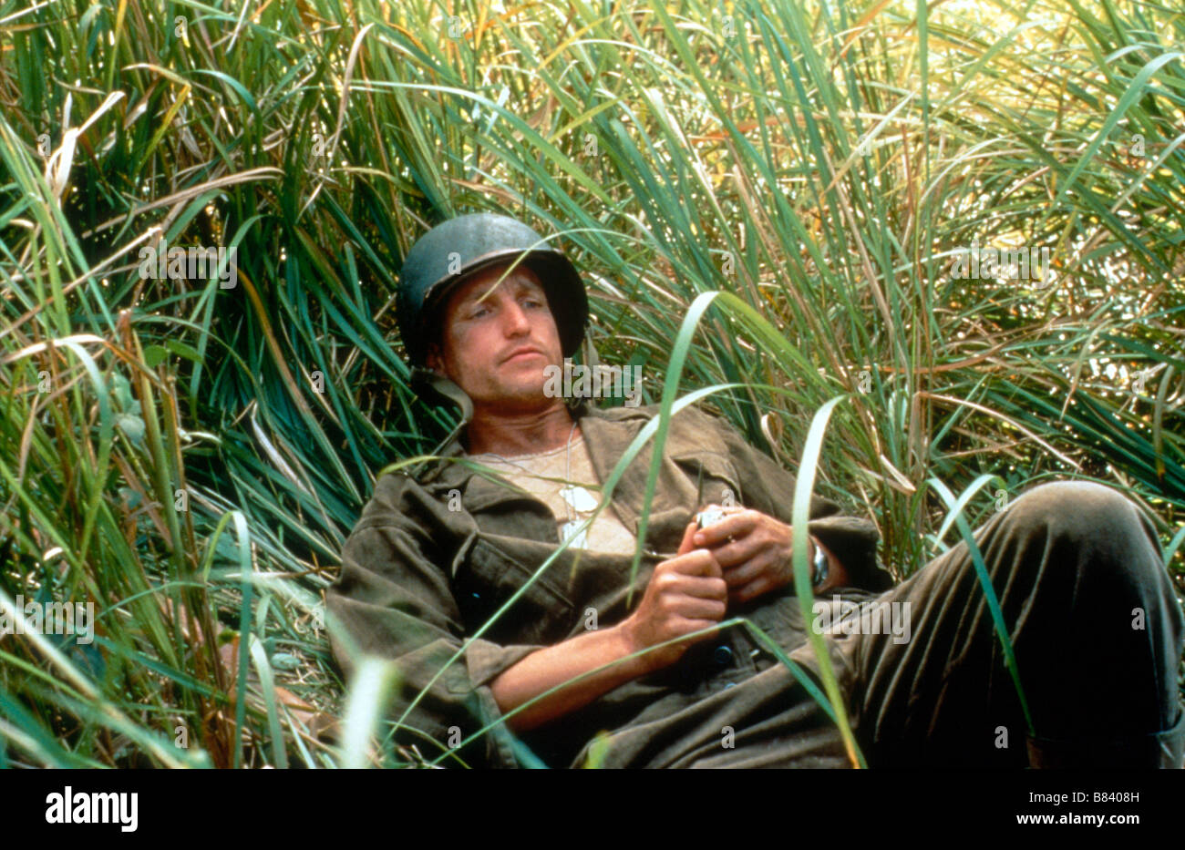 The Thin Red Line Year: 1998 - USA Woody Harrelson Director: Terrence ...
