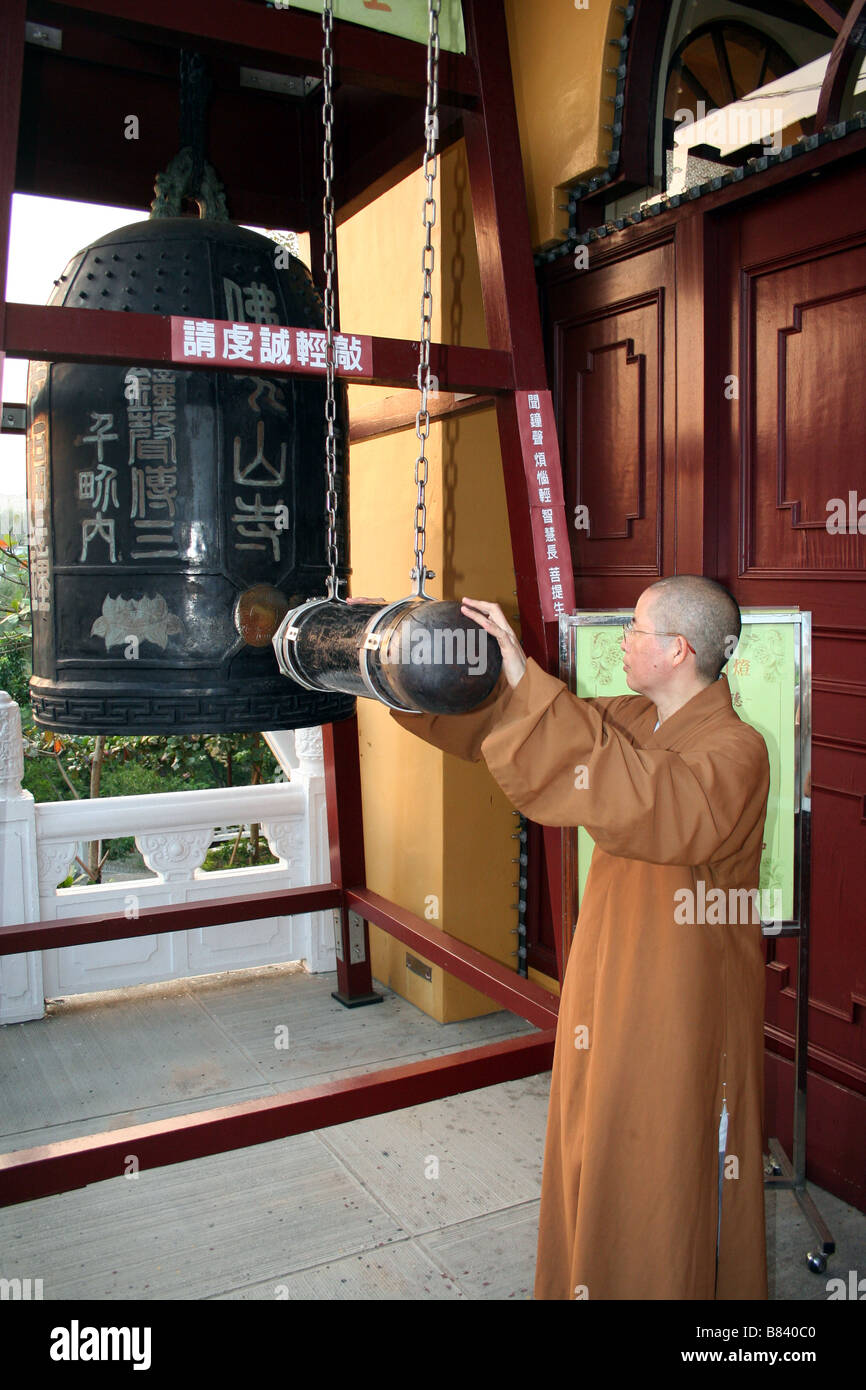 Monk Banging a Gong at Fokuangshan Monastery in Taiwan Stock Photo - Alamy