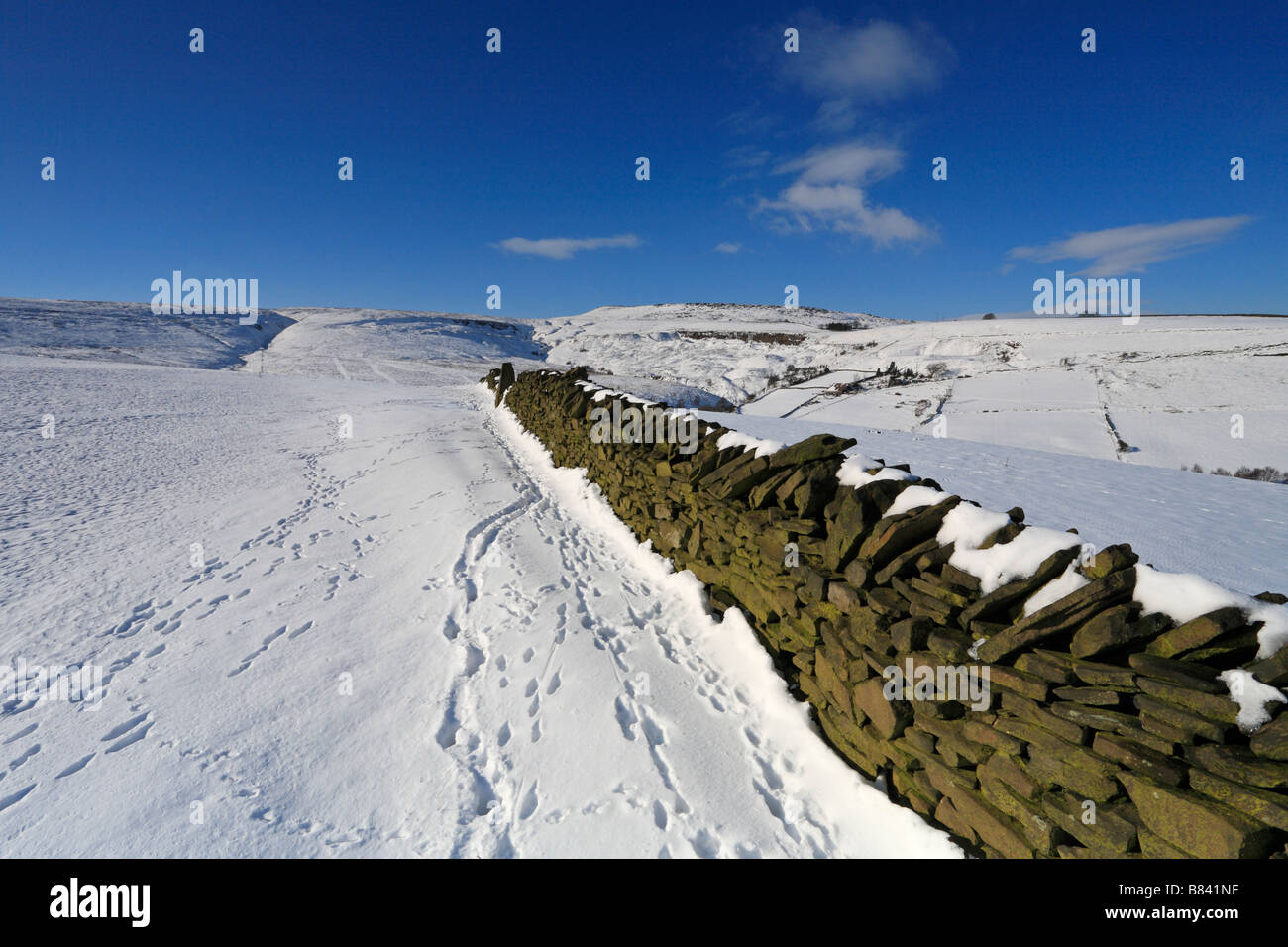 Meltham view hi-res stock photography and images - Alamy
