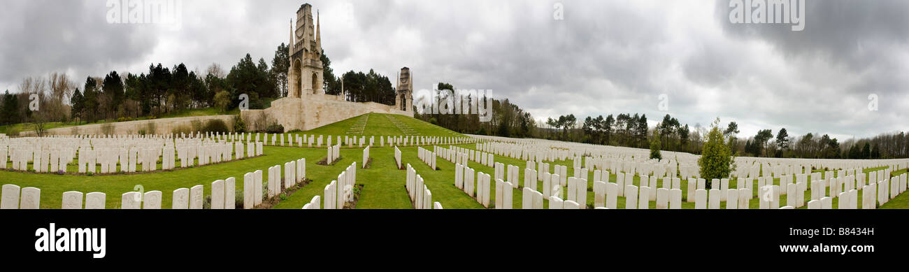First world war graves hi-res stock photography and images - Alamy